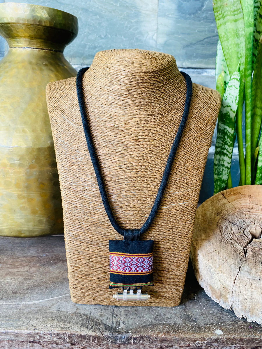 Potli Tawiz Rathri (Silver) Necklace – KaleNele